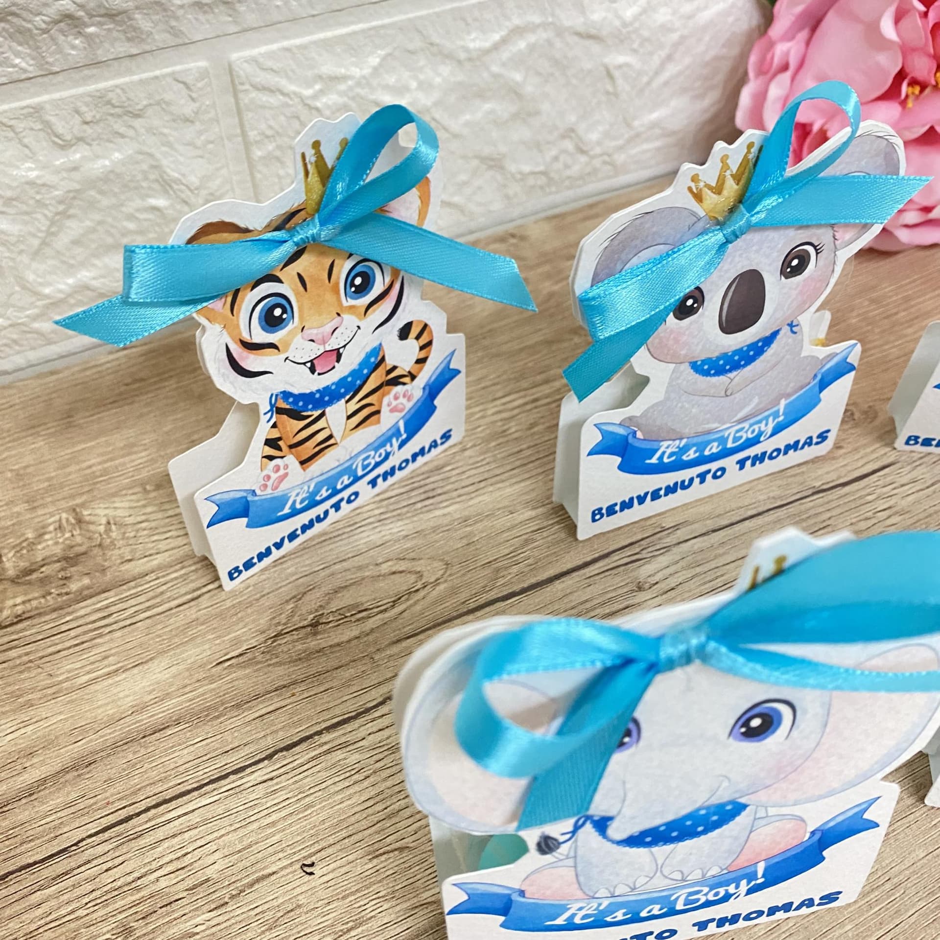 Scatoline Animali Safari blu con corona porta confetti | Fiocchi di Gioia
