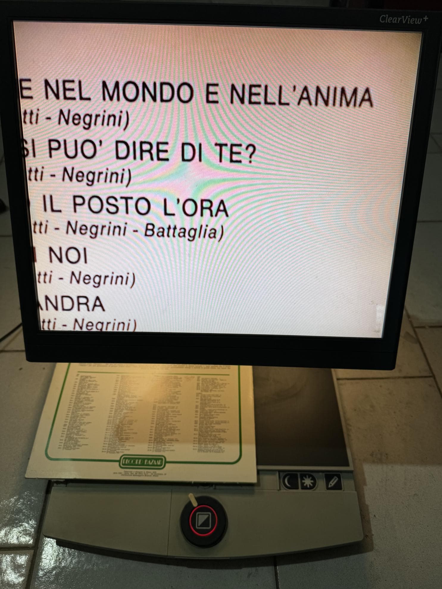 Ingranditore per la lettura della prestigiosa marca Optelec Tieman ...