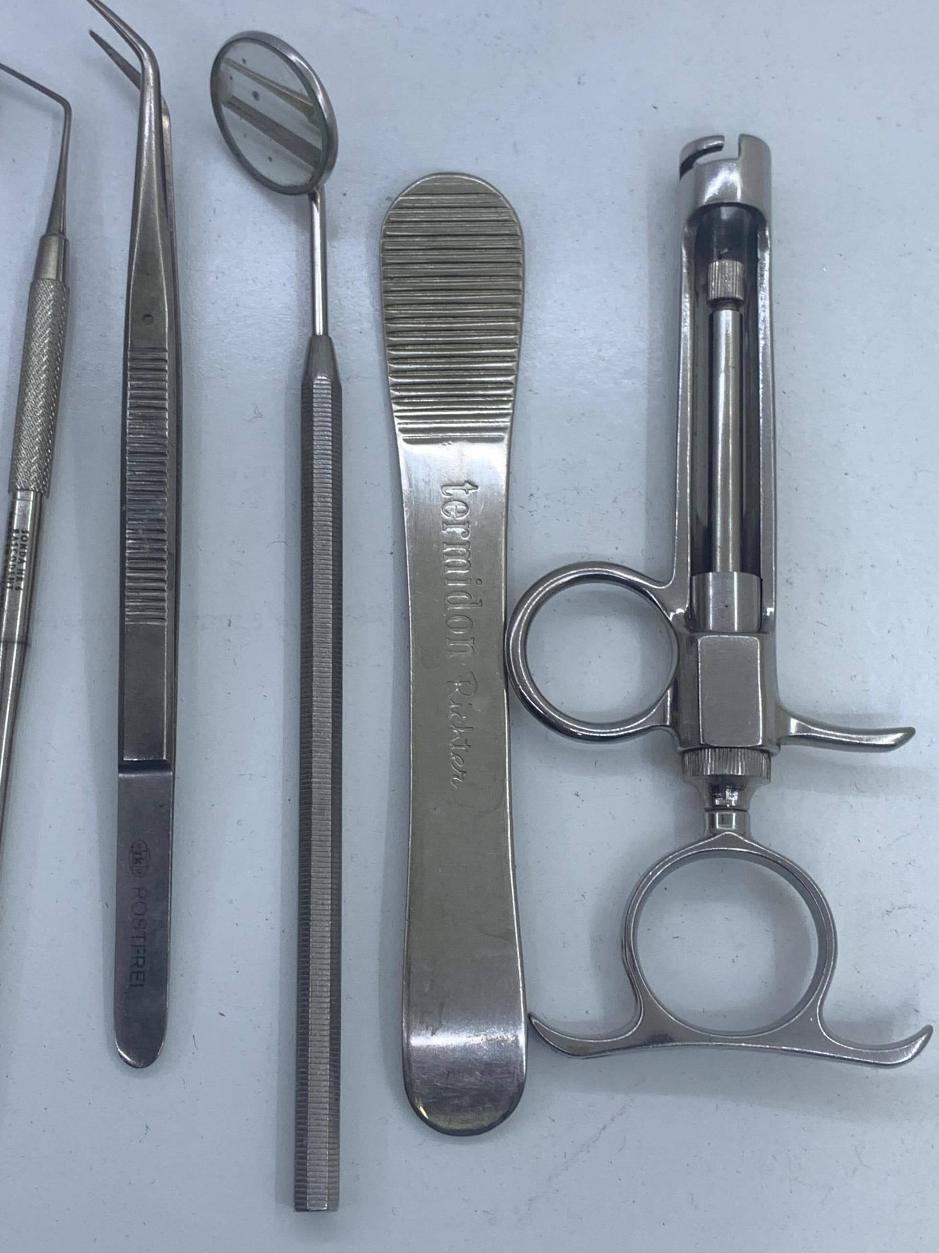 Strumenti dentista vintage | MOBILI USATI DI PRIMA MANO