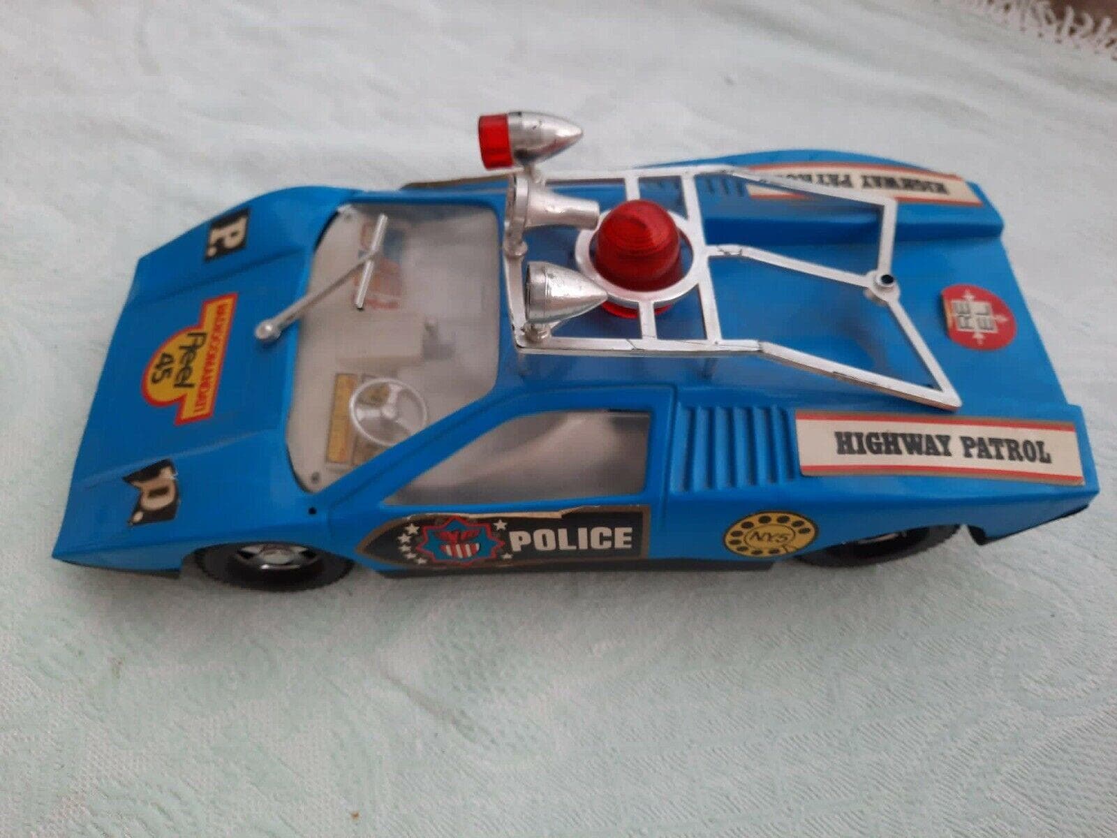 Reel 45 - American Police Car | MOBILI USATI DI PRIMA MANO