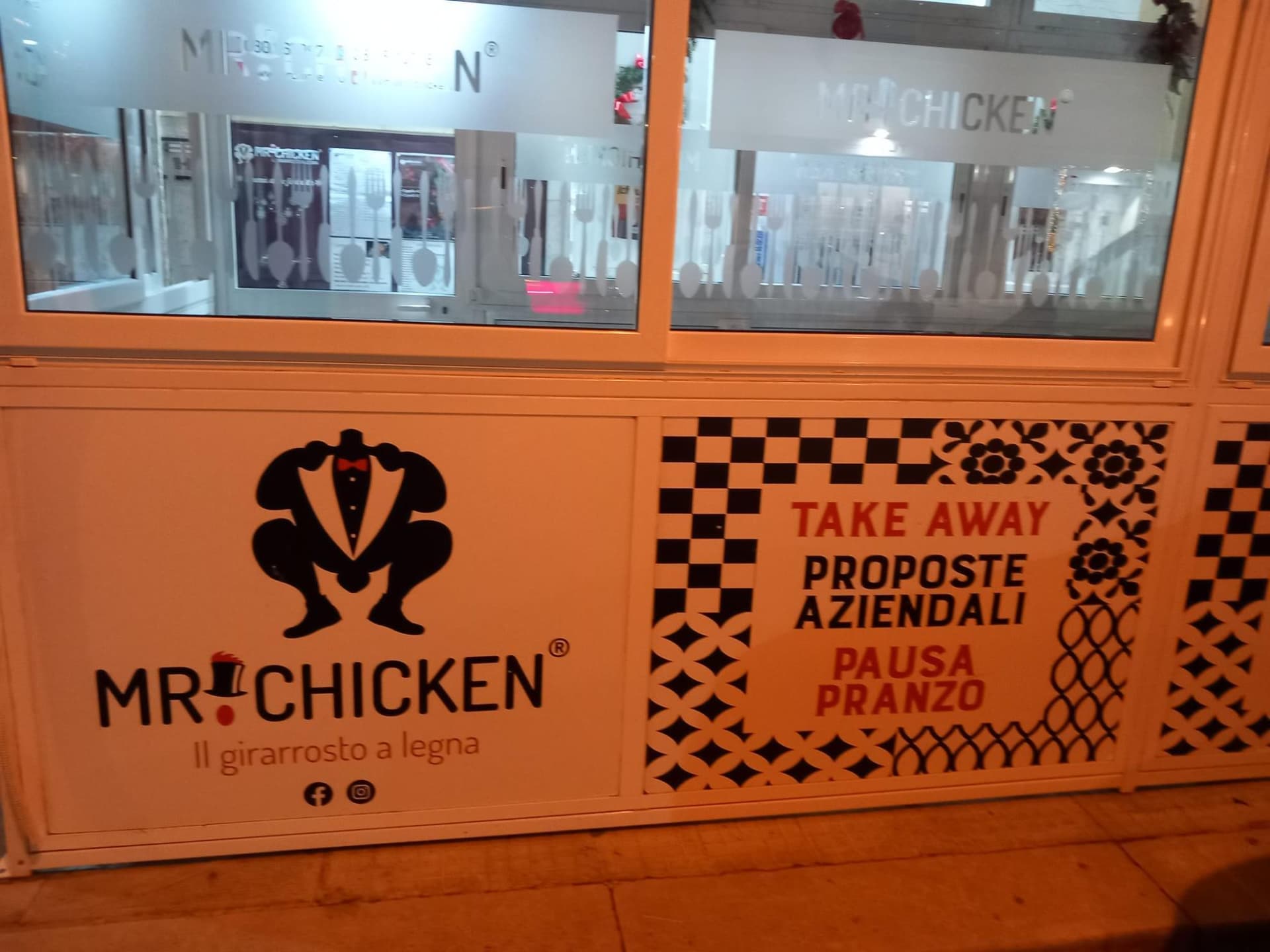 Mr Chicken -5% | Food | Bklic